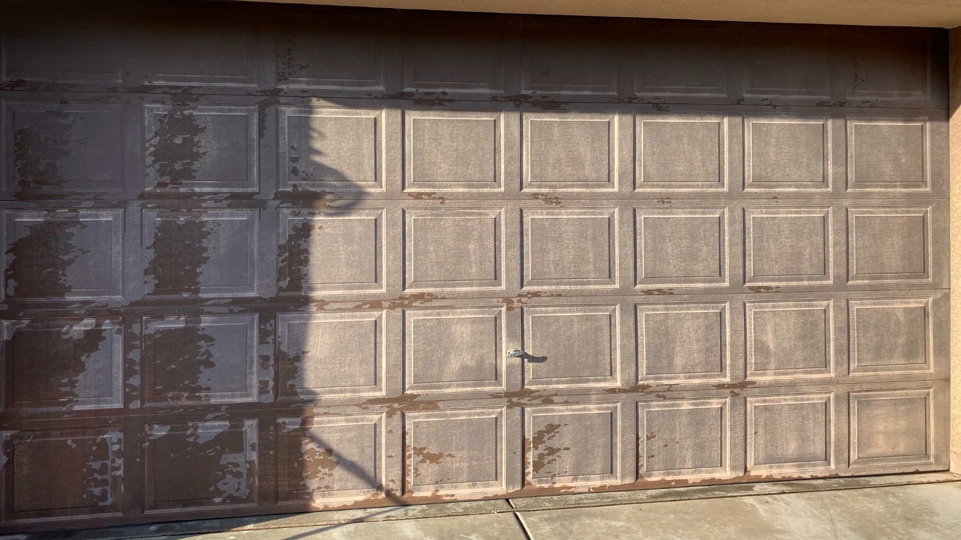 How Weather Changes Can Cause Garage Door Problems